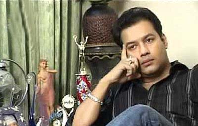 Singer SD Rubel visits risingbd.com