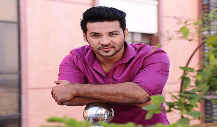 Actor Nirob becomes father of baby girl