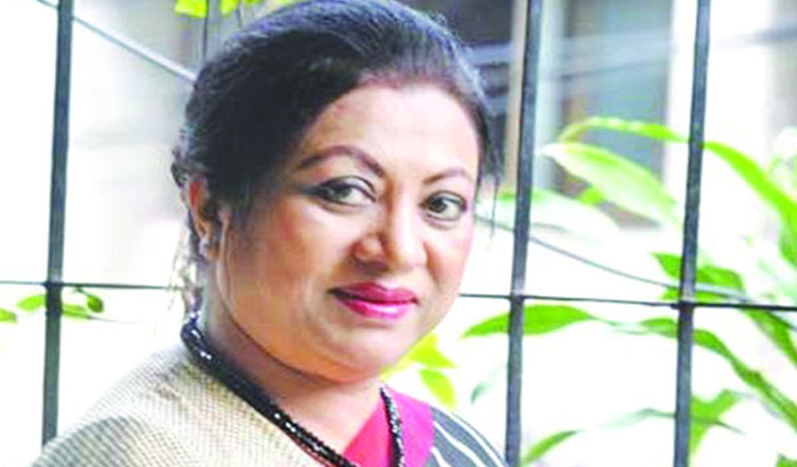 বেড়াতে গিয়ে বিপাকে সুচন্দা