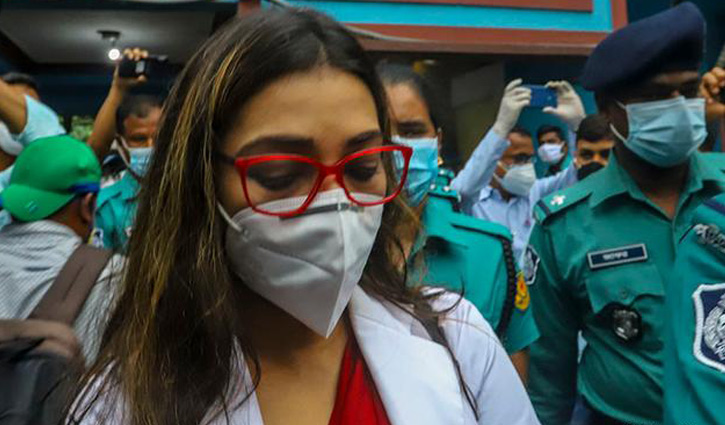 ডা. সাবরিনাসহ ৮ জনের বিরুদ্ধে গাড়িচালকের সাক্ষ্য