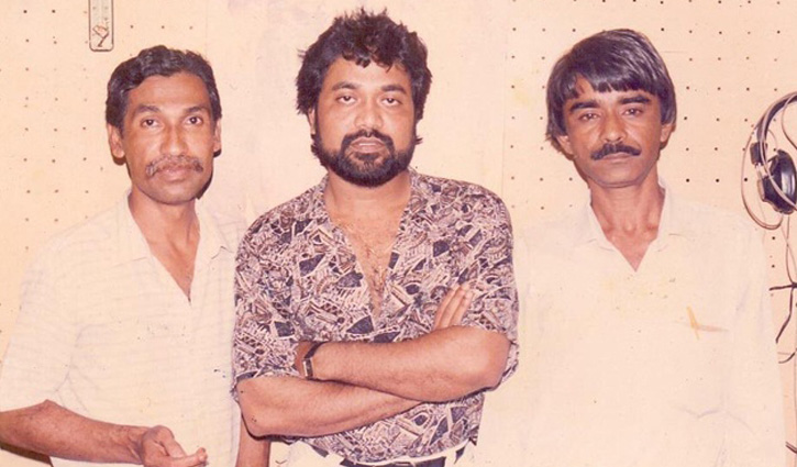 মৃত্যুর ৩১ বছর পর একুশে পদক পেলেন কালজয়ী গানের সেই গীতিকার