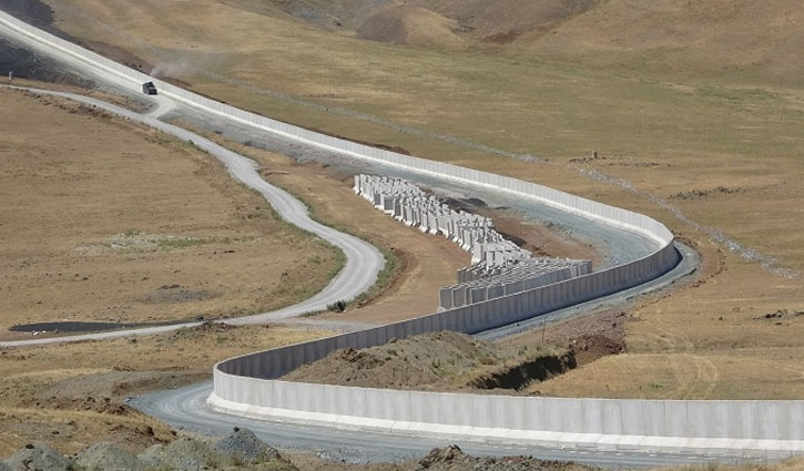 আফগানদের দূরে রাখতে ইরান সীমান্তে দেয়াল তুলছে তুরস্ক | আন্তর্জাতিক