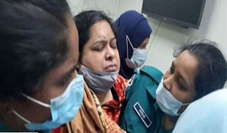 Journalist Rozina Islam taken to court