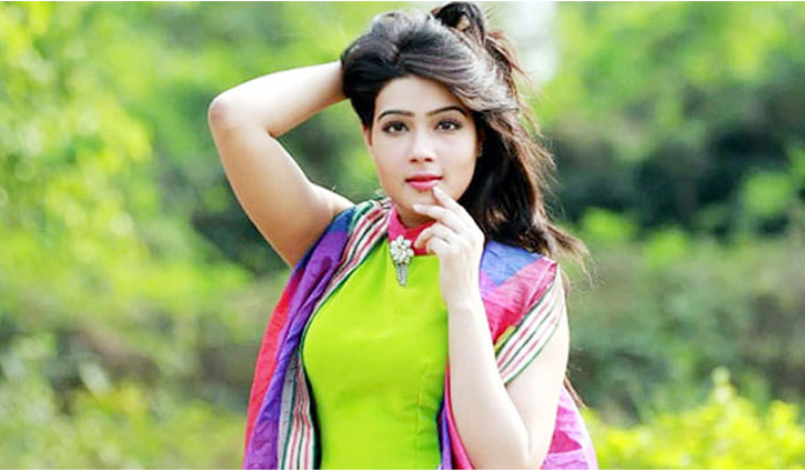 ওমরাহ পালন করতে যাচ্ছেন মাহি | বিনোদন