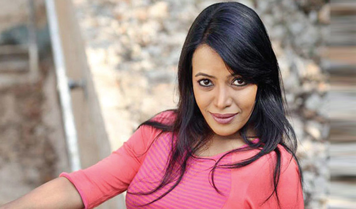 দেশে ফিরে তমালিকা ধন্যবাদ দিলেন ভাবনাকে