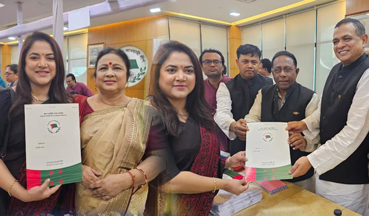মনোনয়ন পেলে ভালো কিছুই করে দেখাব: ঊর্মিলা