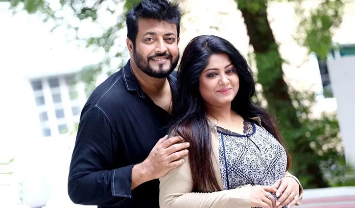 চাবুক খেতে খেতেই মৌসুমীর সঙ্গে প্রেম: ওমর সানী